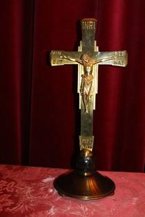 Altar- & Processional Crosses - Fluminalis