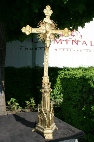 Altar- & Processional Crosses - Fluminalis